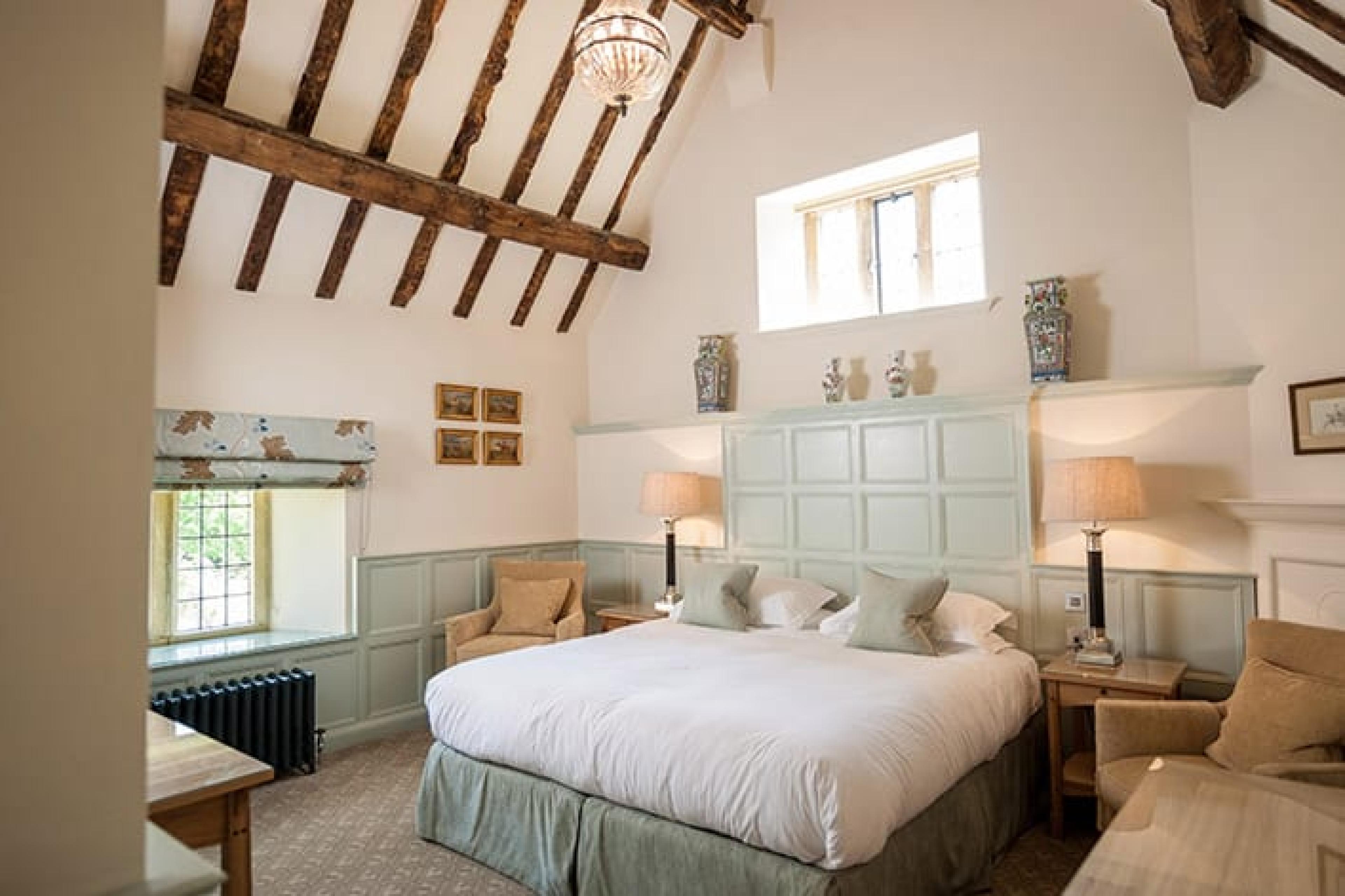 Best Cotswolds & Surroundings Hotels