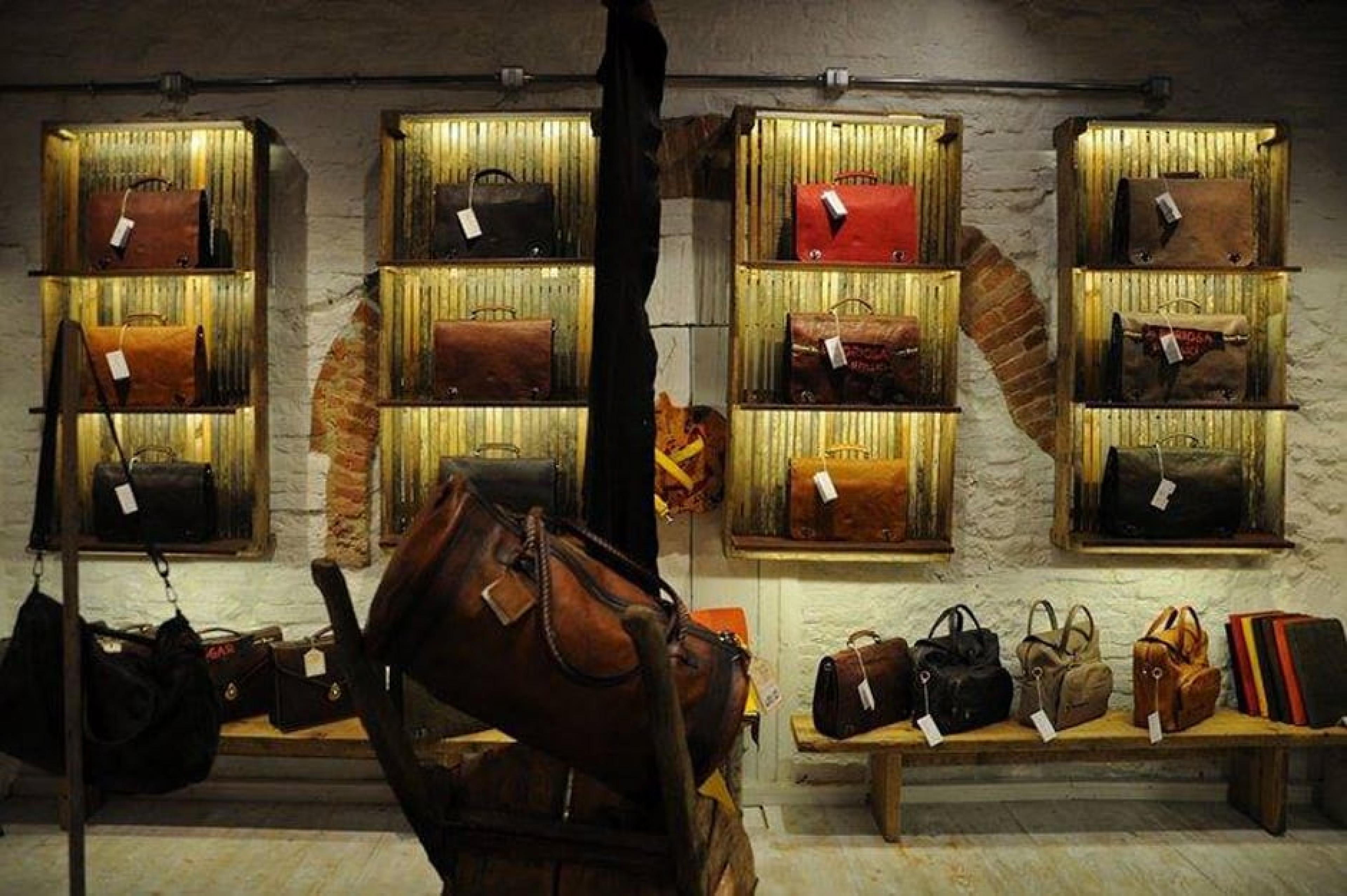 Tuscany Shopping Guide | Best Stores Curated by Indagare