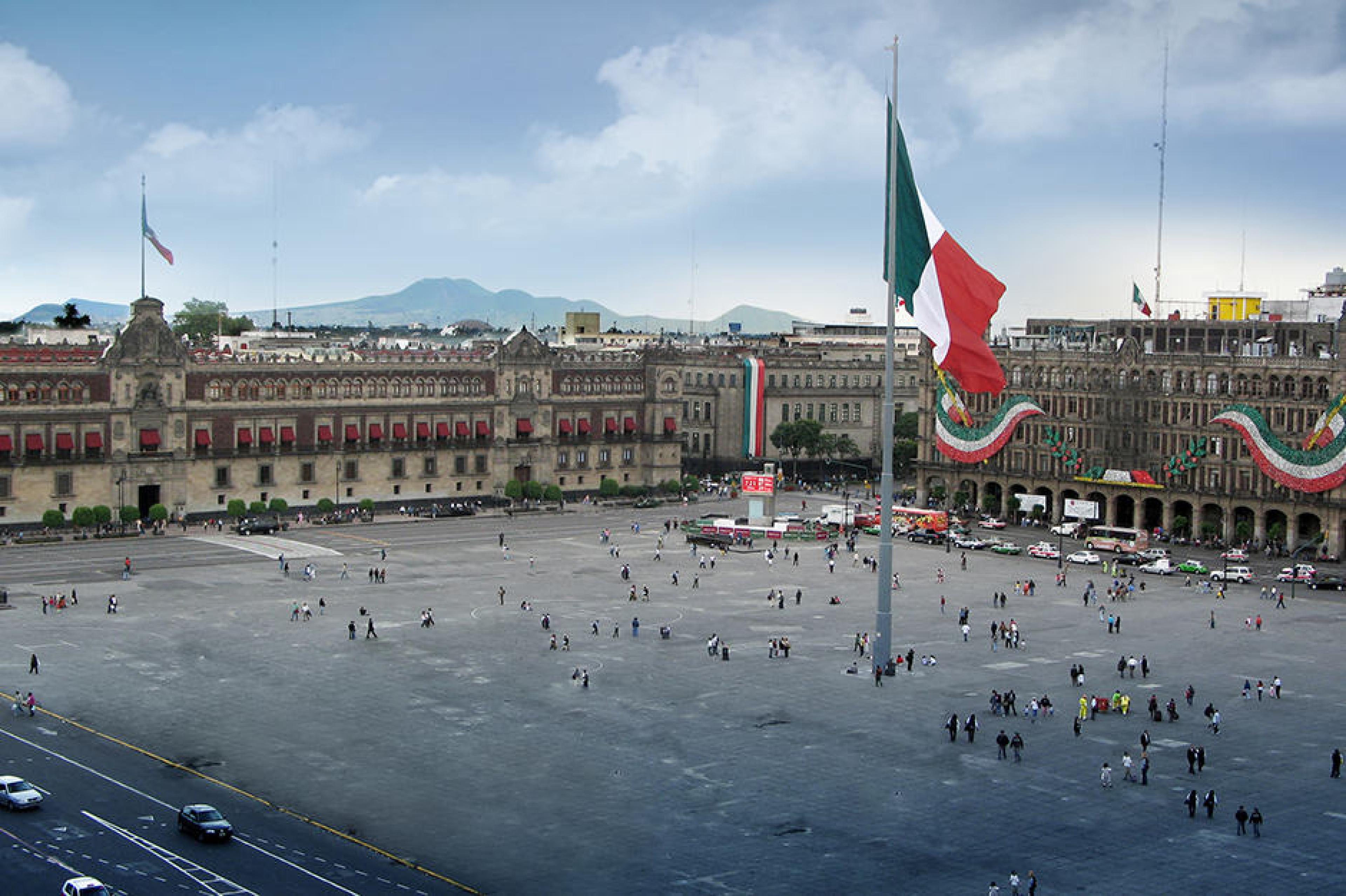 Zocalo Square 7.867 Mexico City Zocalo Square Stock Photos, High Res