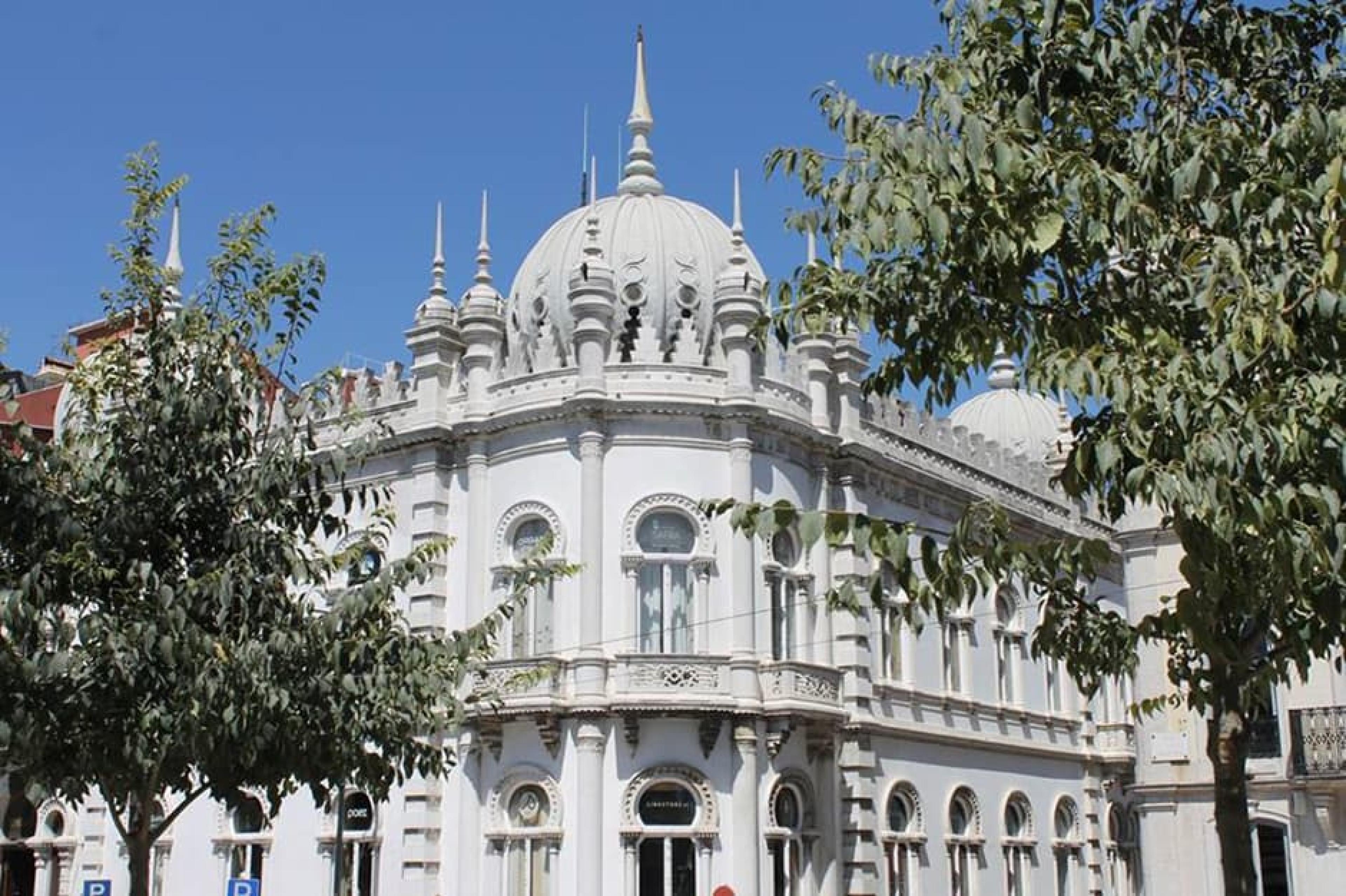 Lisbon Shopping Guide | Best Stores Curated by Indagare