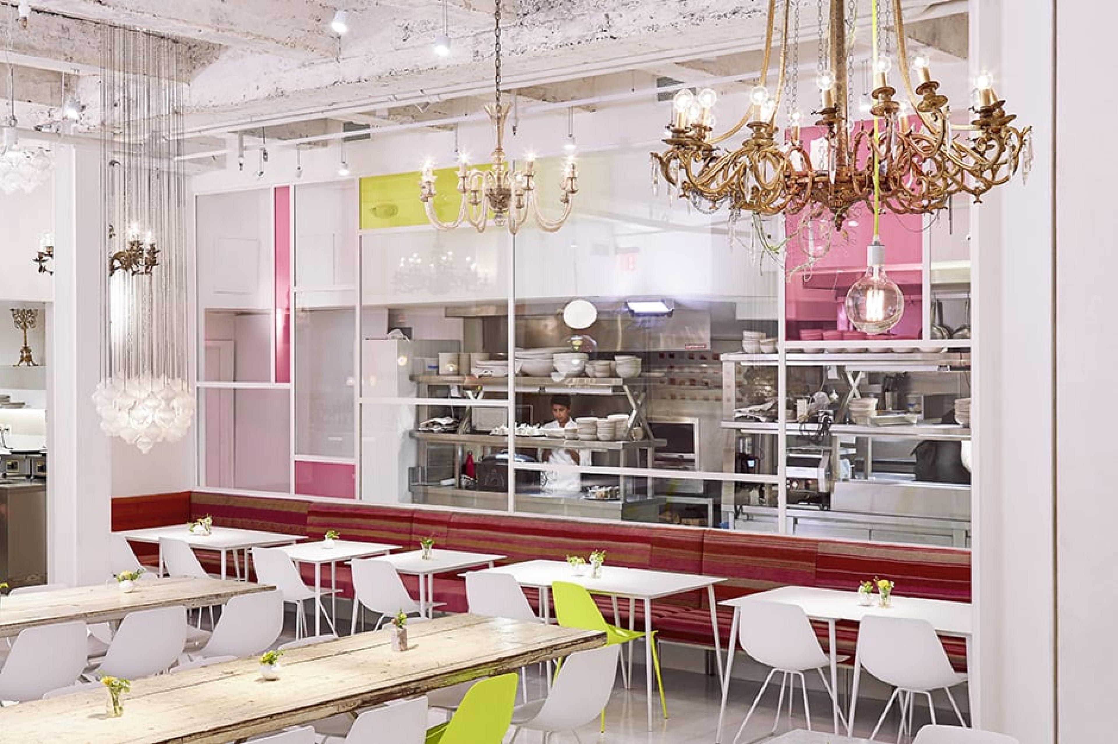 Harbour Town Clubhouse Restaurant Parma Hotel Languedoc Roussillon: