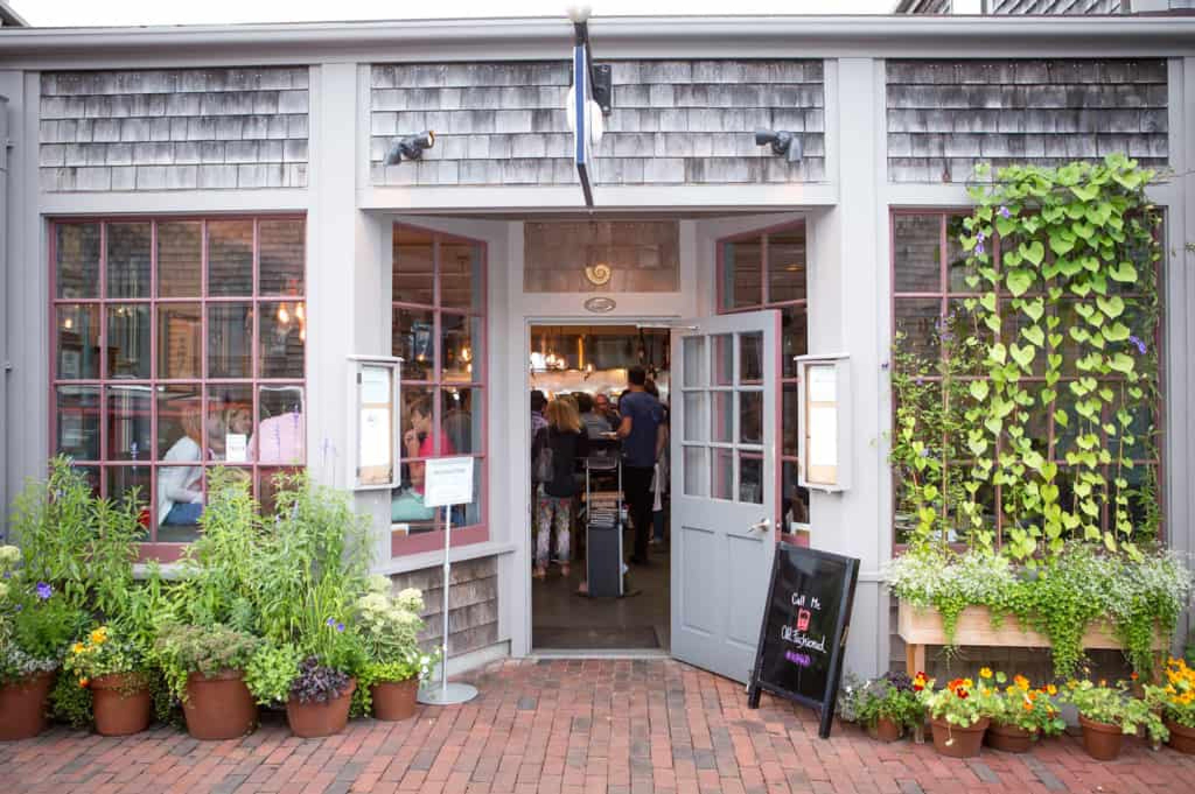 Best Nantucket Restaurants