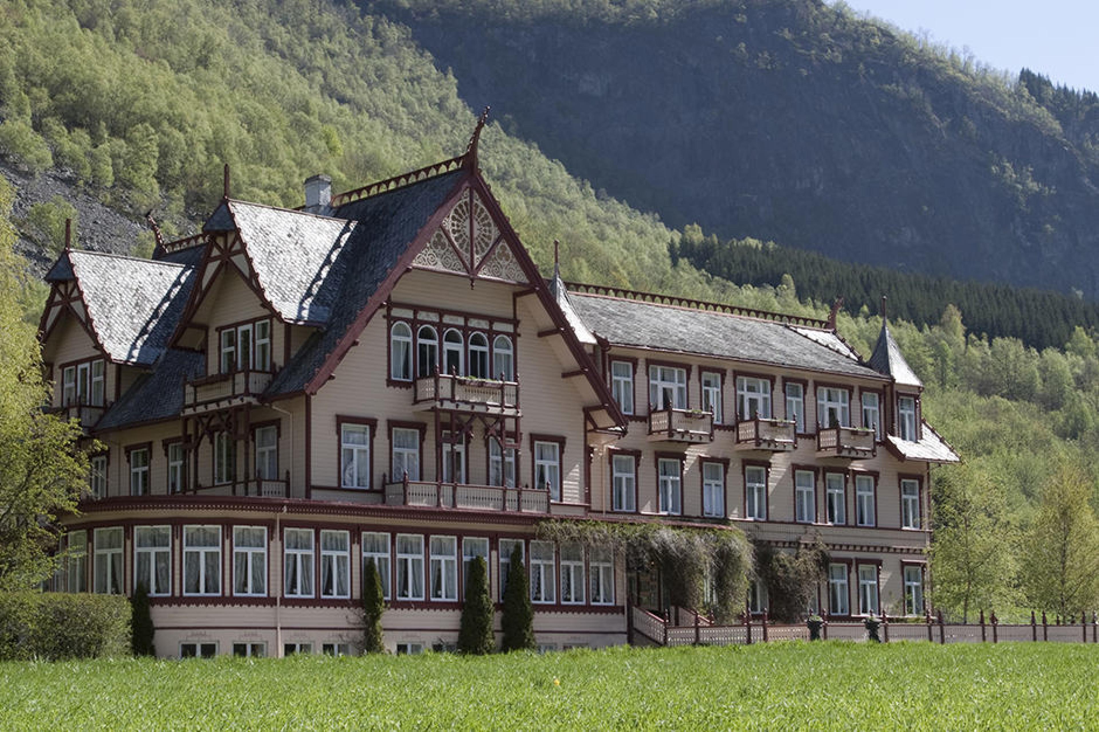 Best Norwegian Fjords Hotels | Luxury Stays Curated by Indagare
