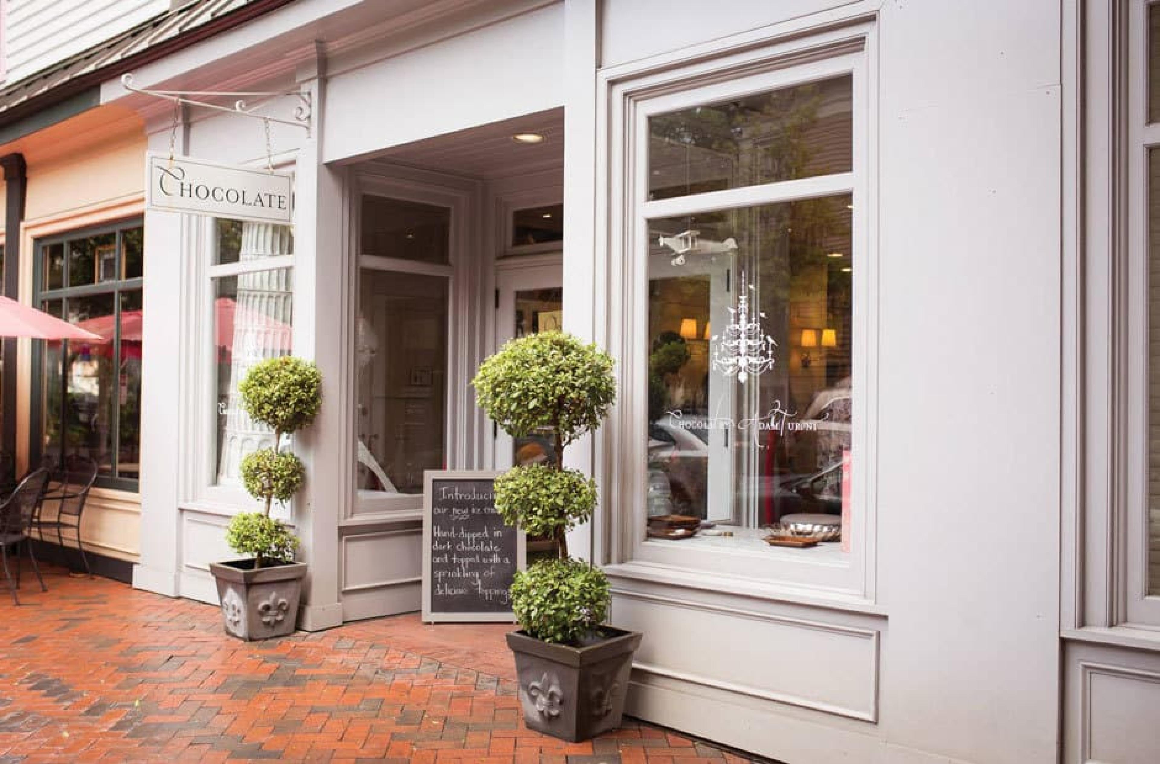 Savannah Shopping Guide | Best Stores Curated by Indagare