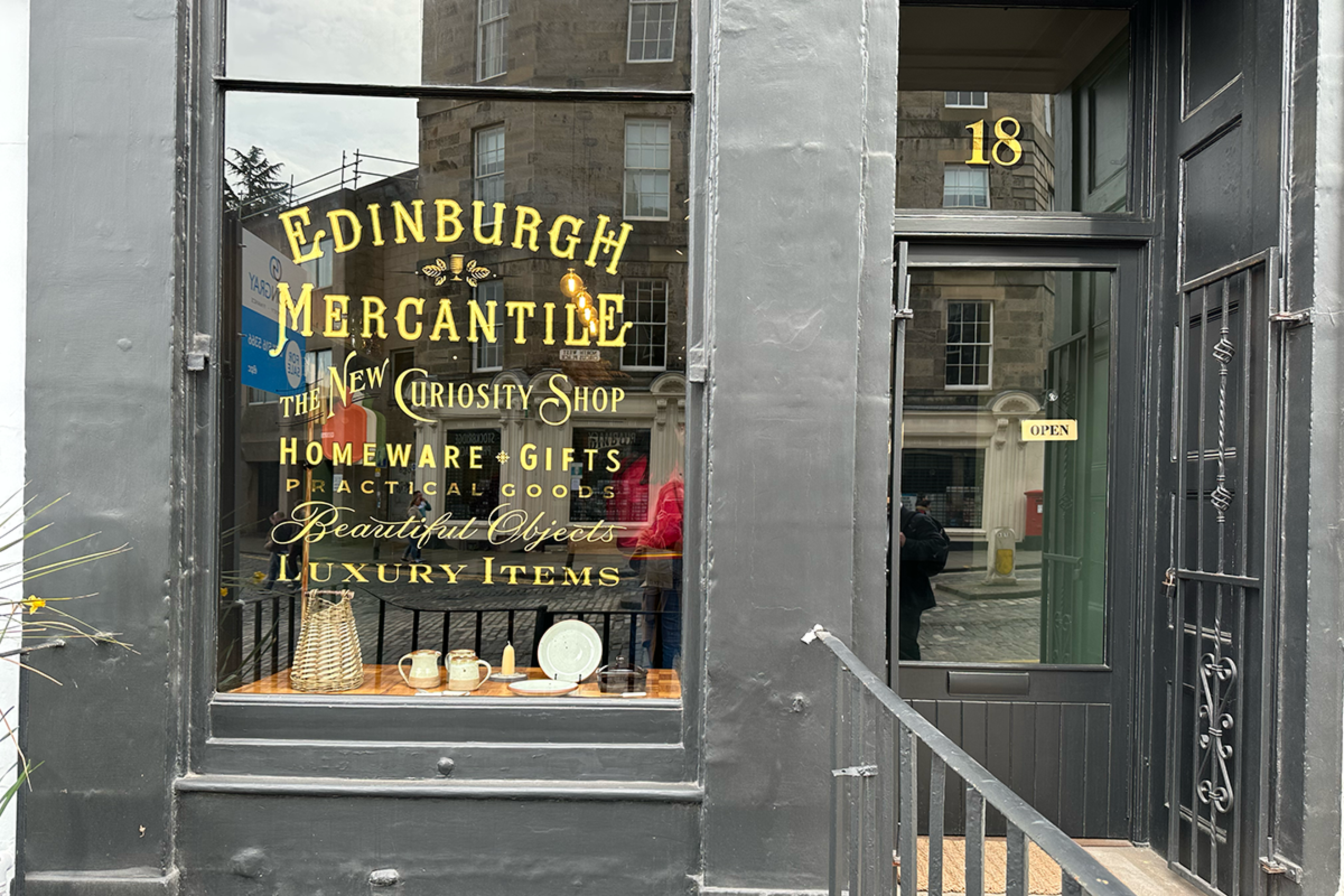 Shopping Edinburgh Scotland