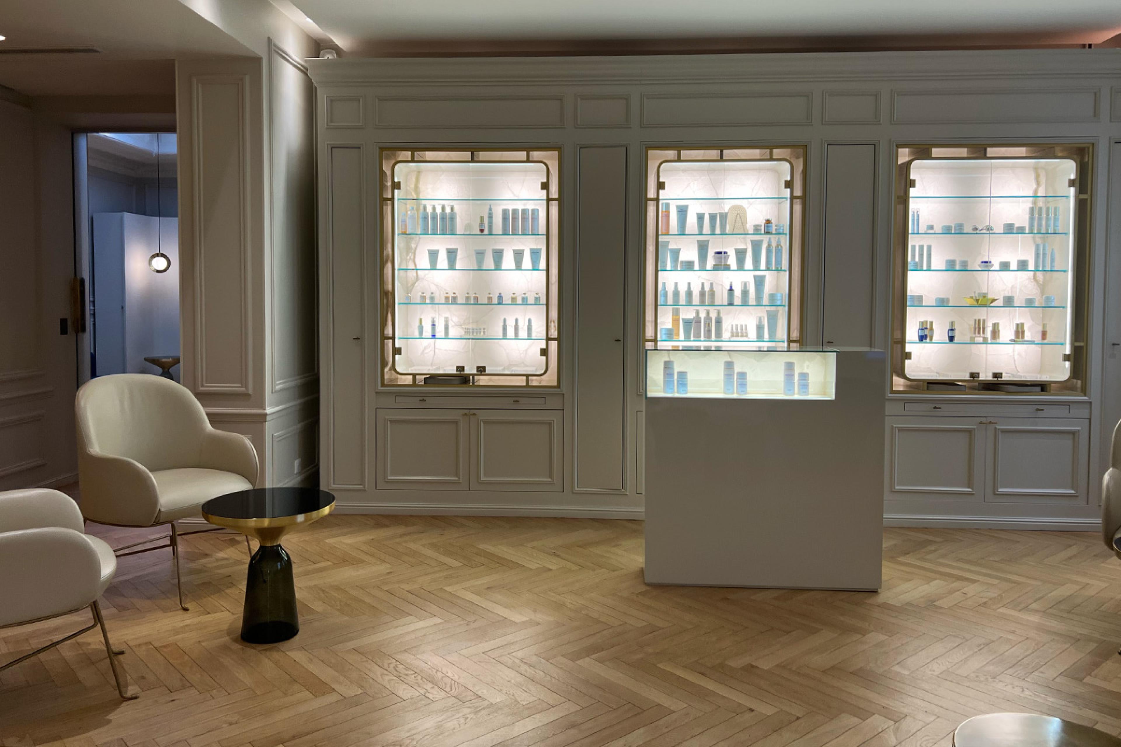 Paris Shopping Guide