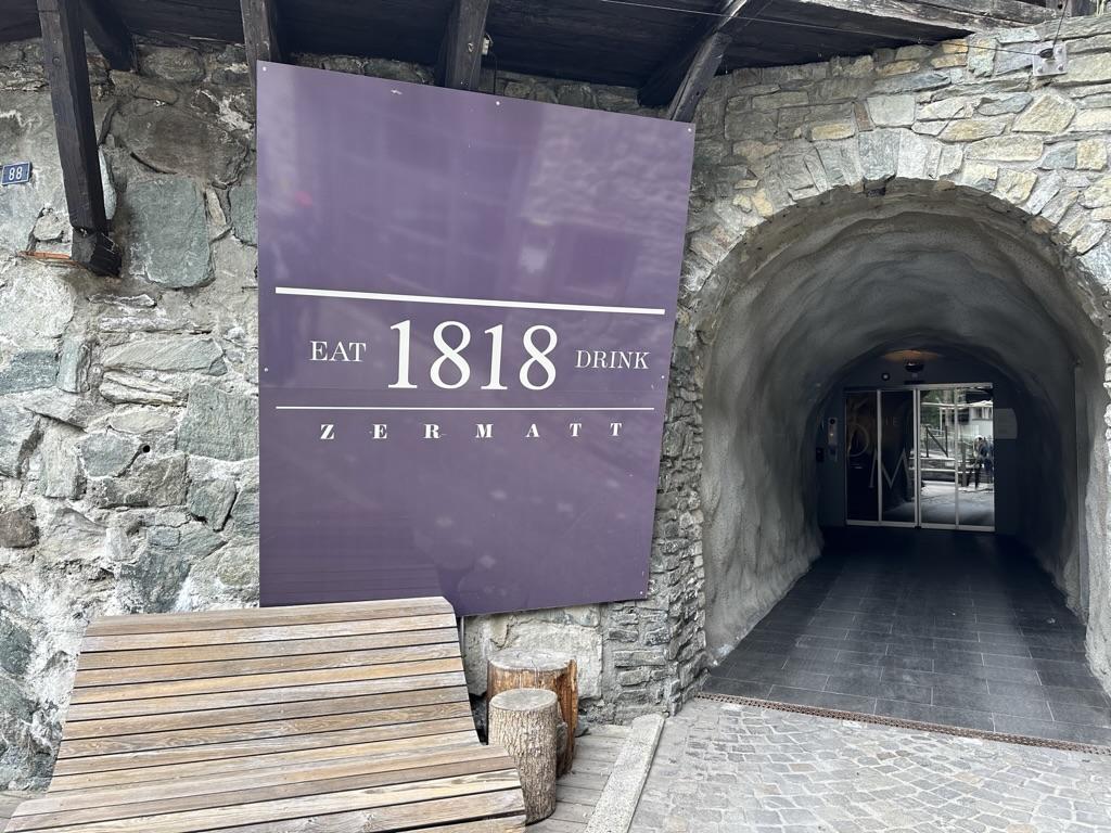 1818 Eat & Drink