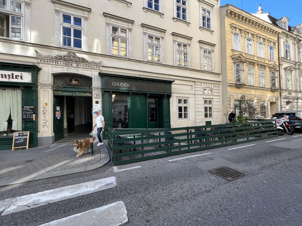 Bruder - Küche & Bar