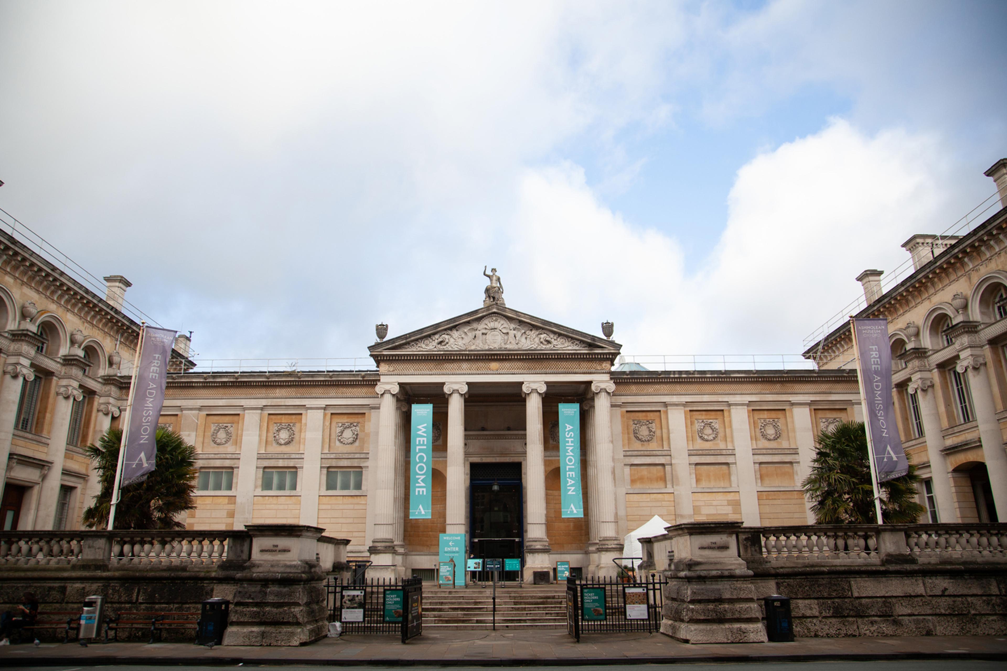 Things to Do In Cotswolds & Oxford | Top Attractions Curated by Indagare