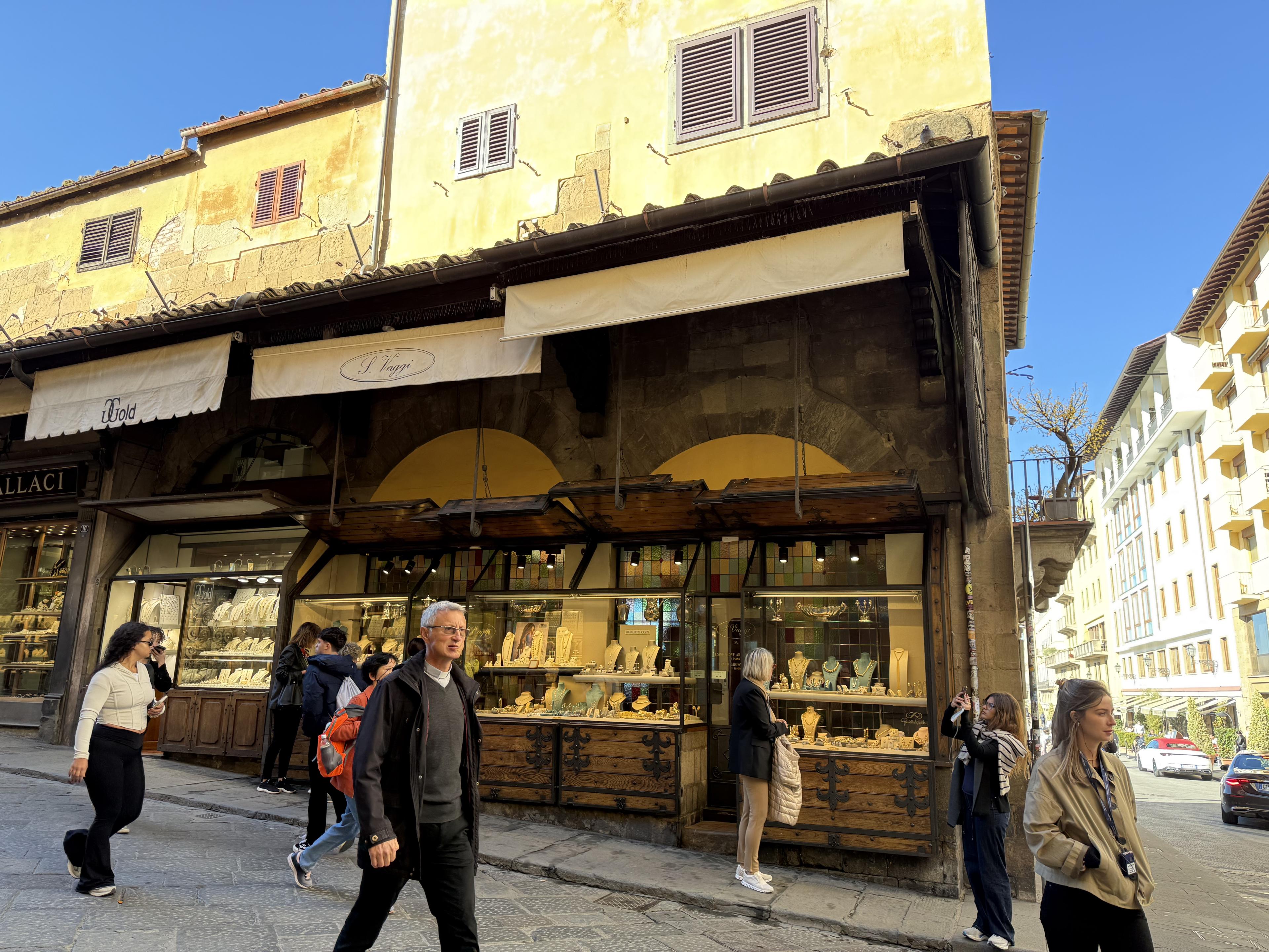 Arfango Outlet Sesto Fiorentino Florence Outlet Shopping Private Tour