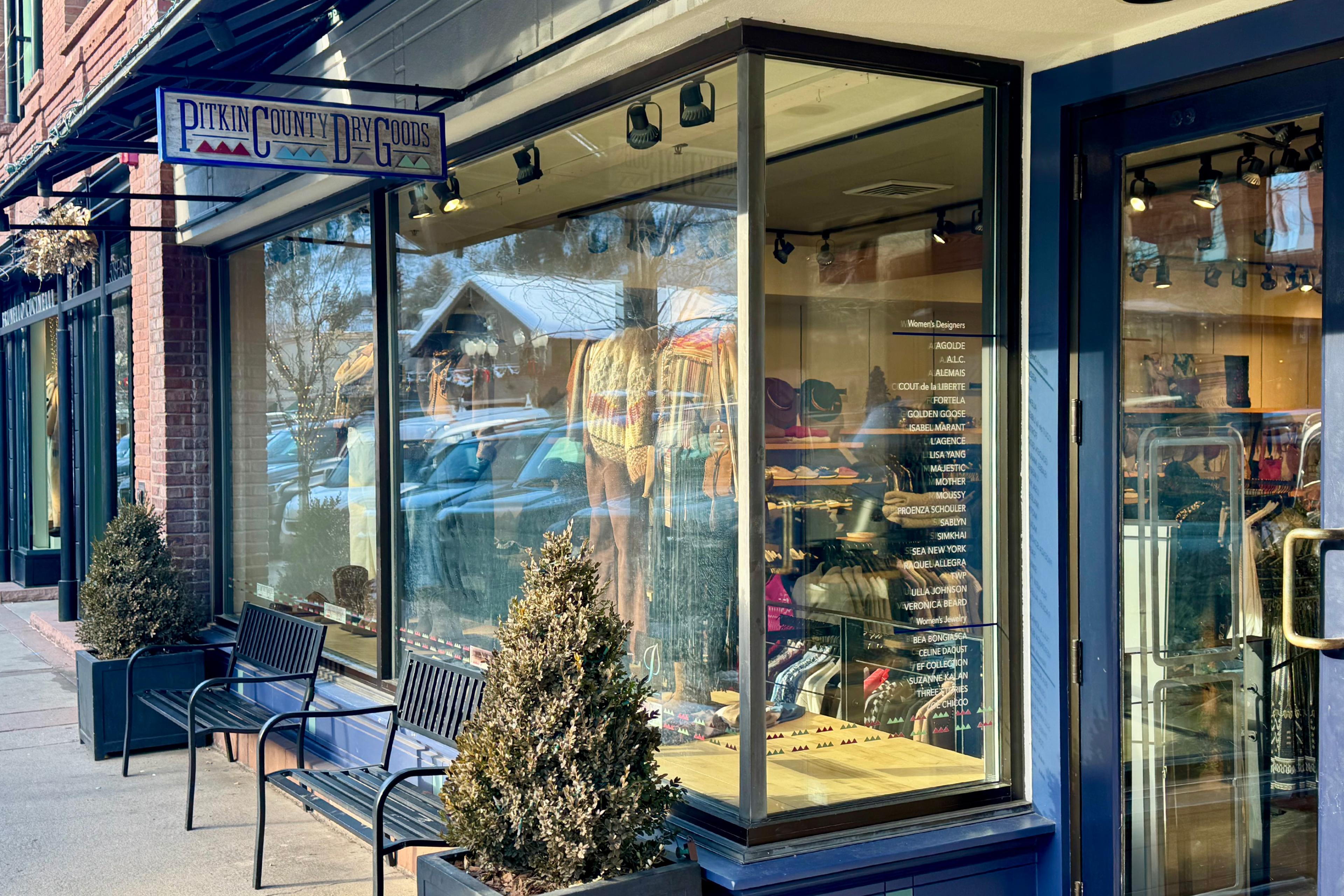 Aspen Shopping Guide