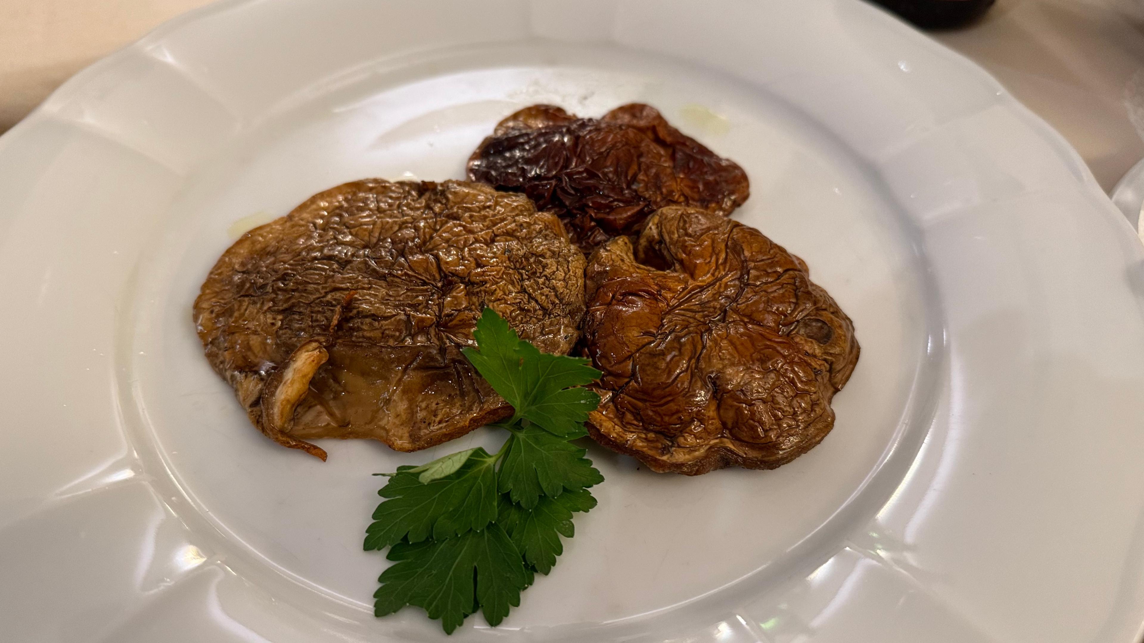 Tullio Restaurant Rome Italy Restaurants | Les Clefs D'Or Roma