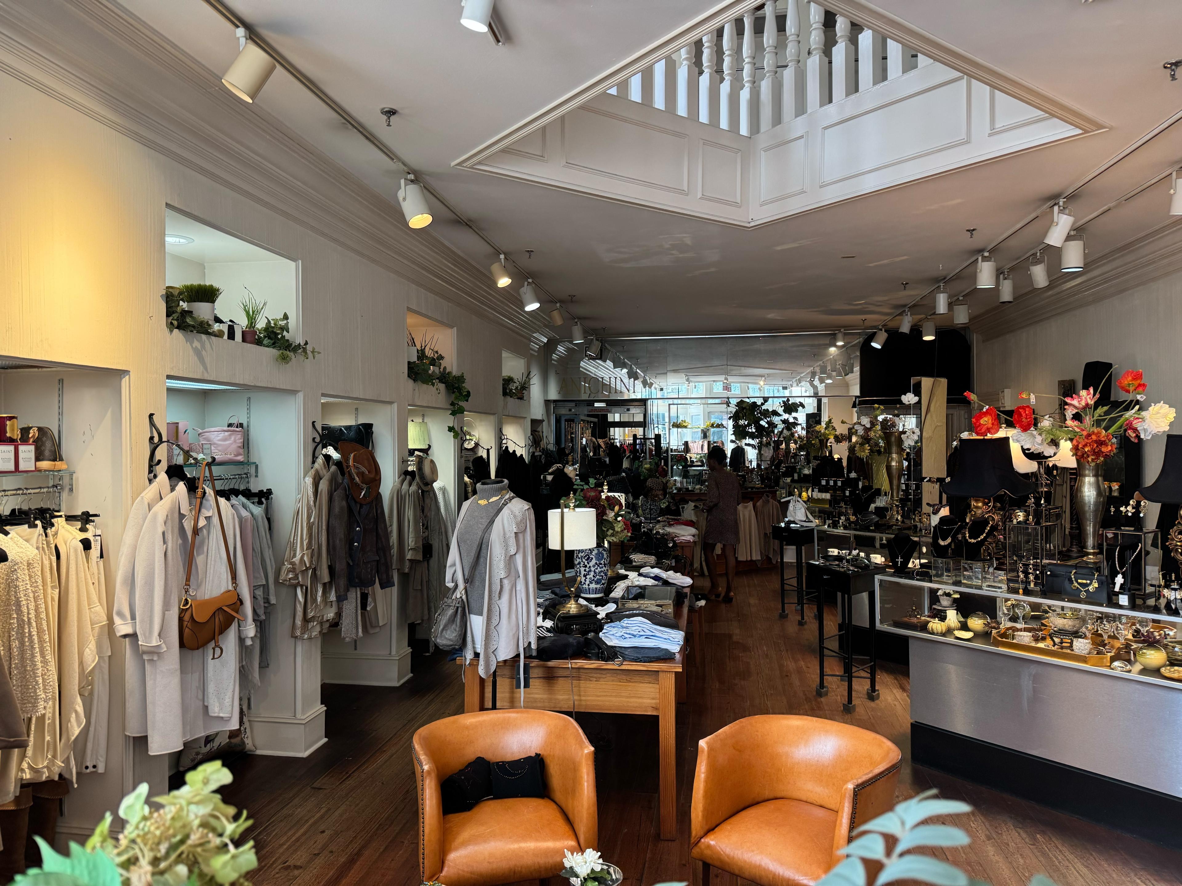 Charleston Shopping Guide