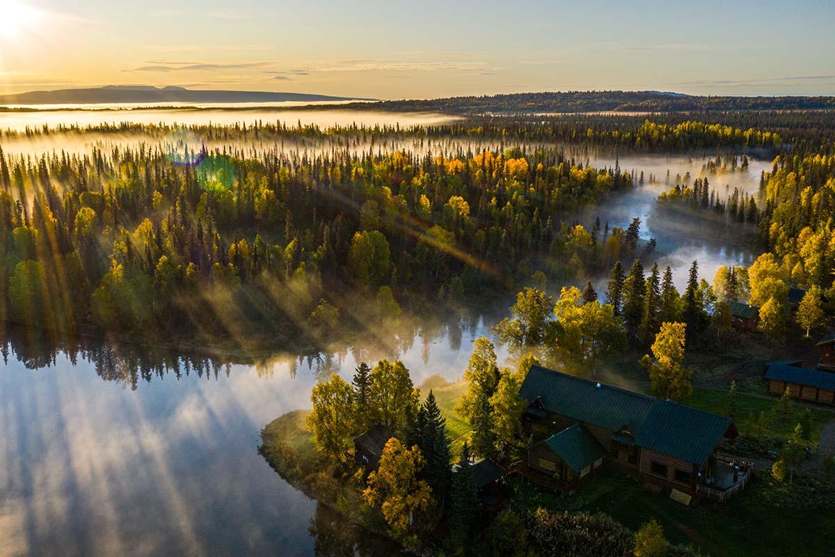 The 12 Best Lakefront Hotels in the U.S.